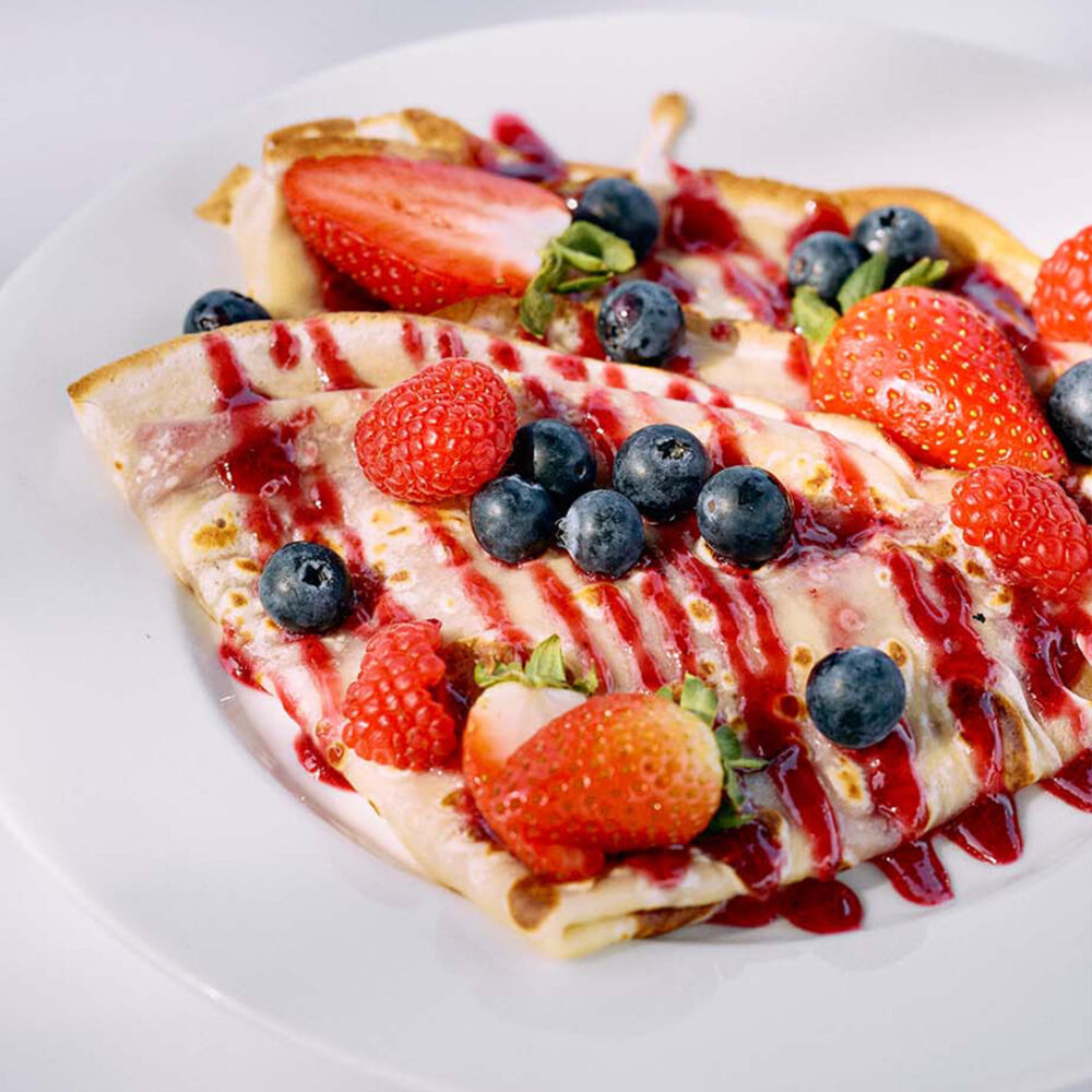 Dine & Drink in History | The Officers Mess